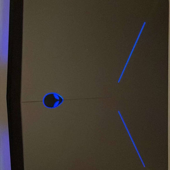 Alienware | Computers, Laptops & Parts | Alienware R5 | Poshmark